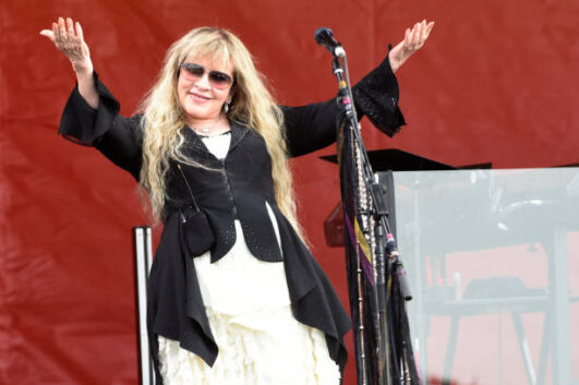 15 of the Best Female Rock Singers of All Time